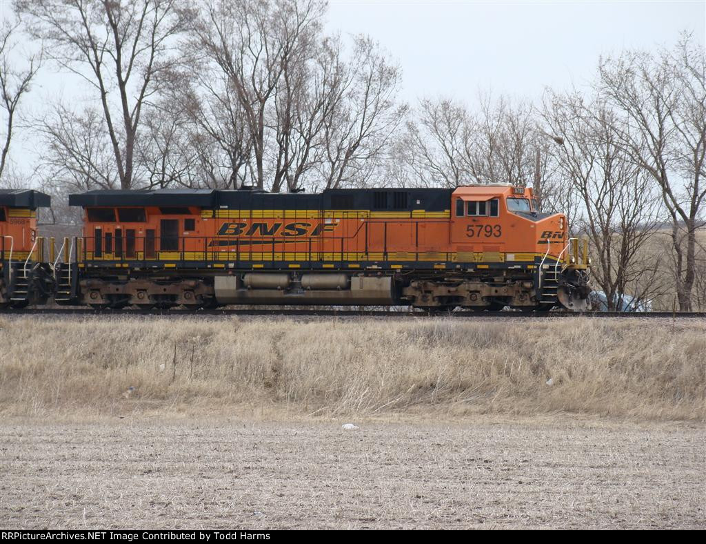 BNSF 5793